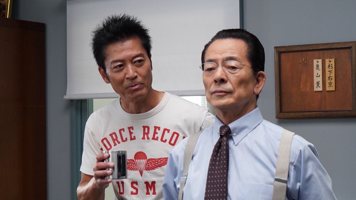 画像・写真｜『相棒season24』第4話あらすじ。右京が新たな恋で危険な三角関係に？相手の女性には秘密があって…＜ネタばれあり＞ ドラマ『相棒season24』｜芸能｜婦人公論.jp