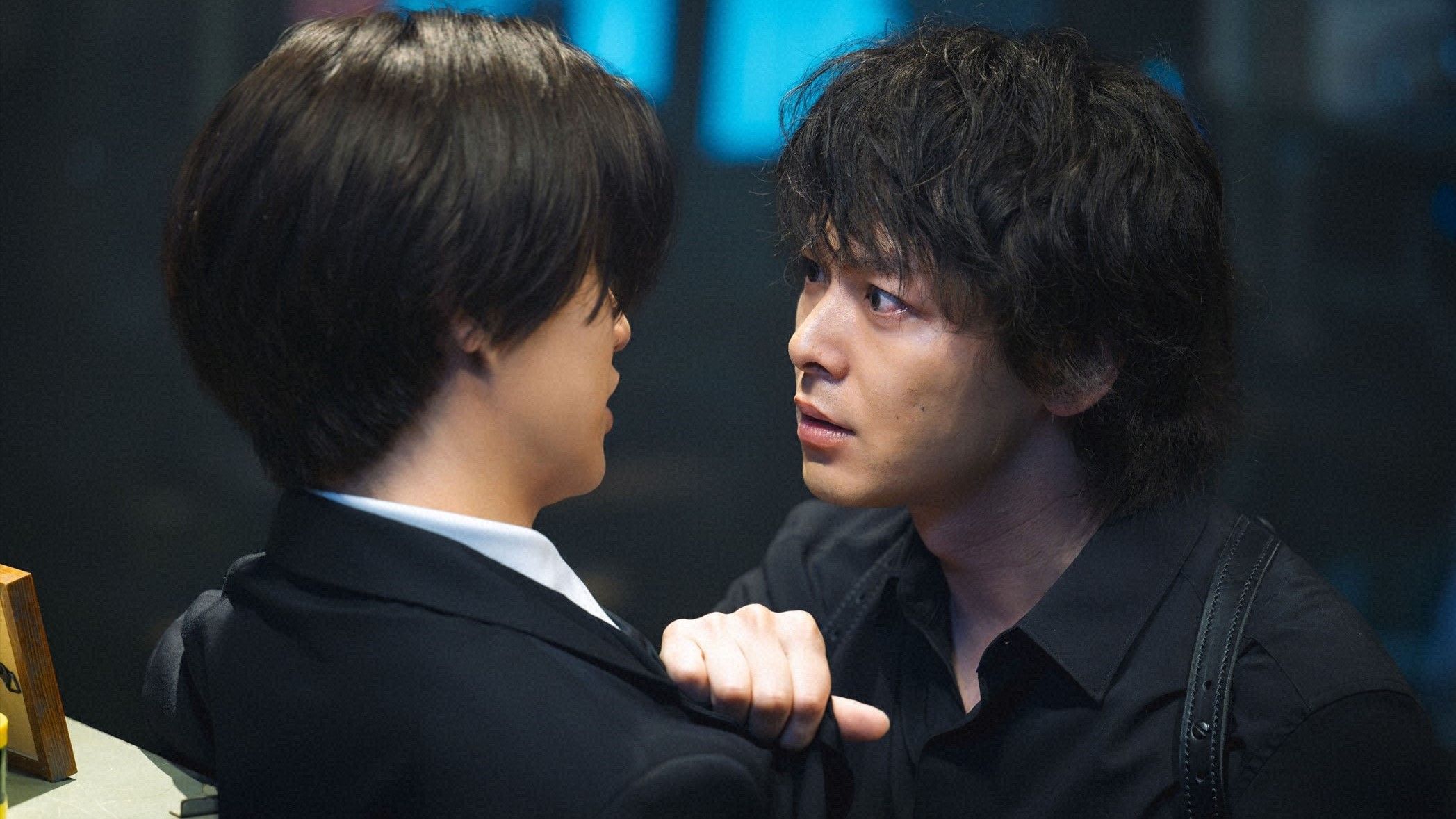 次回『DOPE 麻薬取締部特捜課』あらすじ。DOPEに恨みを持つはずの陣内に服用疑惑が。一方で才木の母・美和子の退所が決まる中、更生施設で密売事件が発生して…＜ネタバレあり＞ TBS系金曜 ...