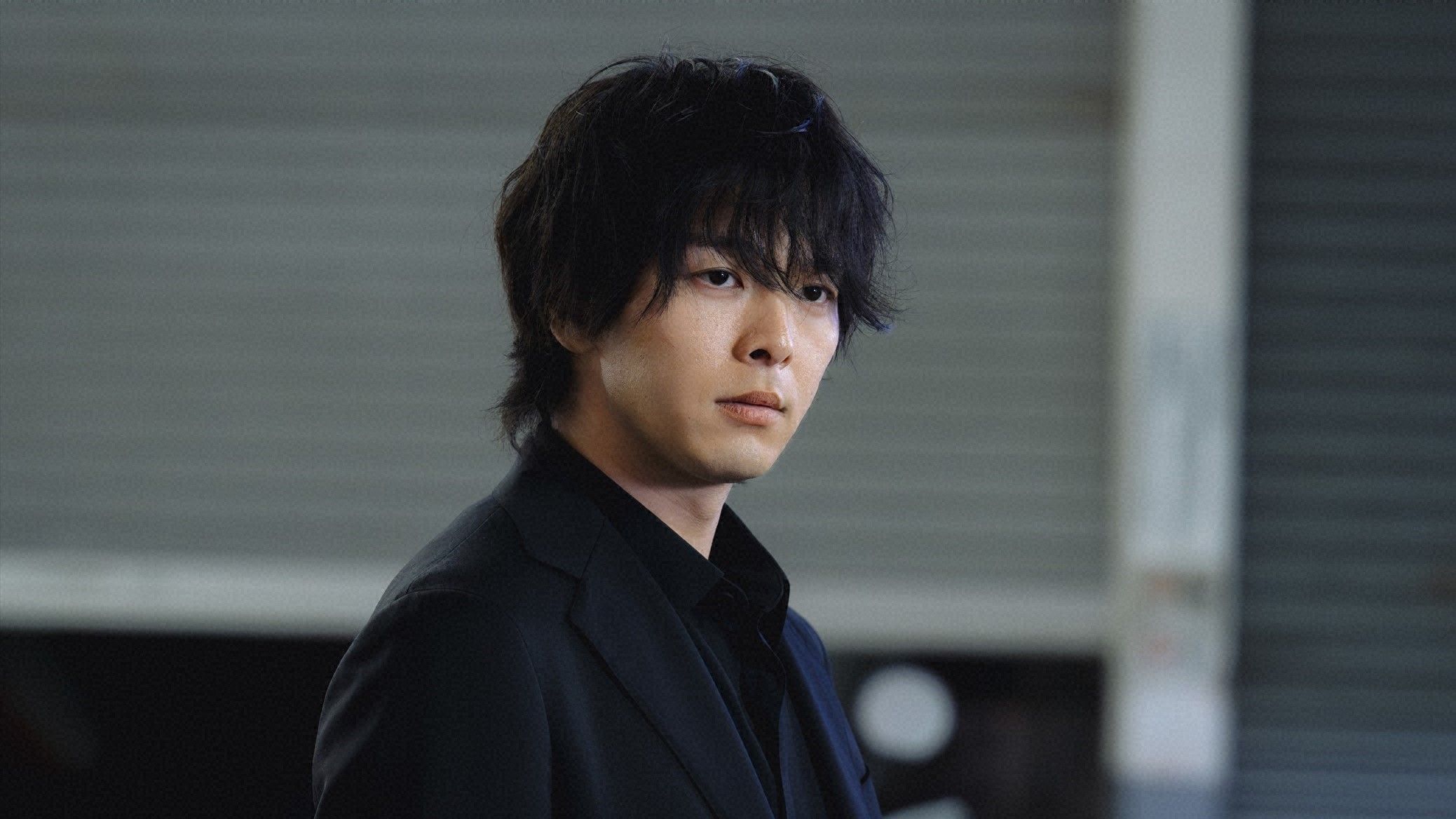 『DOPE 麻薬取締部特捜課』あらすじ。拳銃を奪われ絶体絶命の危機に！説得役に買って出た特捜課の新人・才木だったが…＜ネタバレあり＞ TBS系金曜ドラマ『DOPE 麻薬取締部特捜課』｜芸能 ...